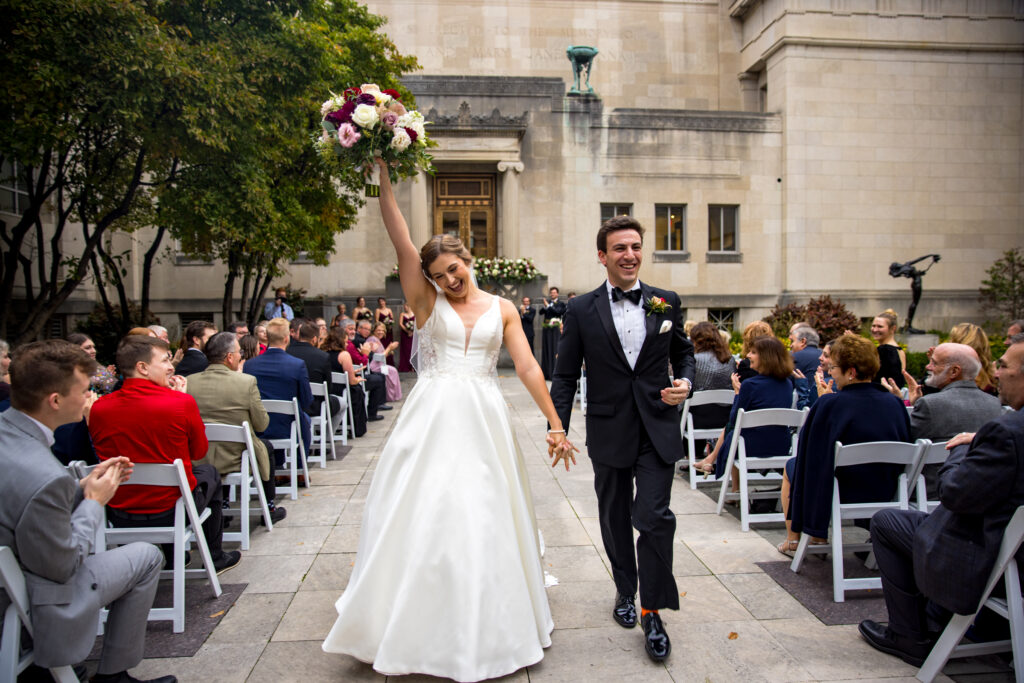 Jamie & David's Elegant Wedding at Cincinnati Art Museum ...